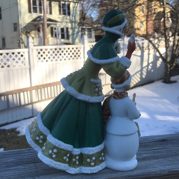 Other | 203 Avon Mrs Albee Award | Poshmark